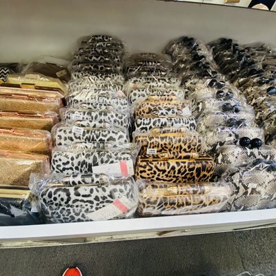 SAM MOON LUGGAGE & GIFTS - Updated October 2025 - 17 Photos & 18 ...