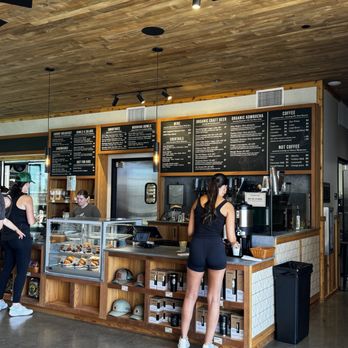 FOX POINT FARMS - Updated August 2024 - 49 Photos & 11 Reviews - 1150 ...