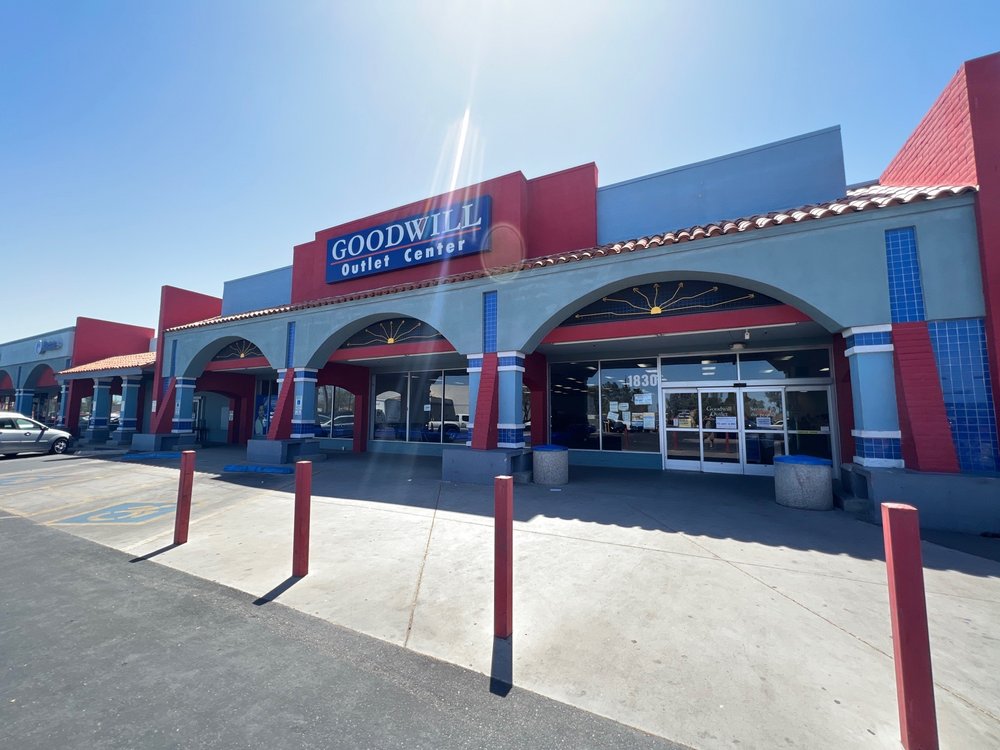 GOODWILL THRIFT STORE AND DONATION CENTER - Updated January 2026 - 17 ...