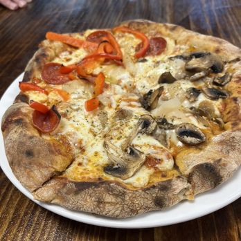 RIP’S BRICK OVEN PIZZERIA - Updated December 2025 - 16 Photos & 10 ...