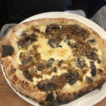 BETTOLA - Updated June 2025 - 389 Photos & 296 Reviews - 2930 3rd Ave S ...