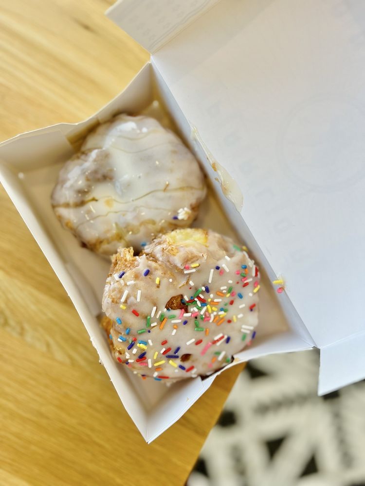 PARLOR DOUGHNUTS - Updated December 2025 - 76 Photos & 29 Reviews ...