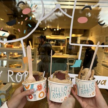 HELLO ROBIN - Updated June 2025 - 1191 Photos & 853 Reviews - 522 19th ...