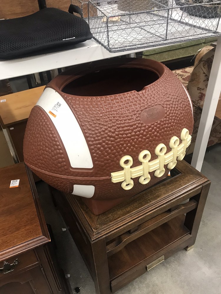 SAVERS - Updated October 2024 - 18 Photos & 37 Reviews - 235 Main St ...