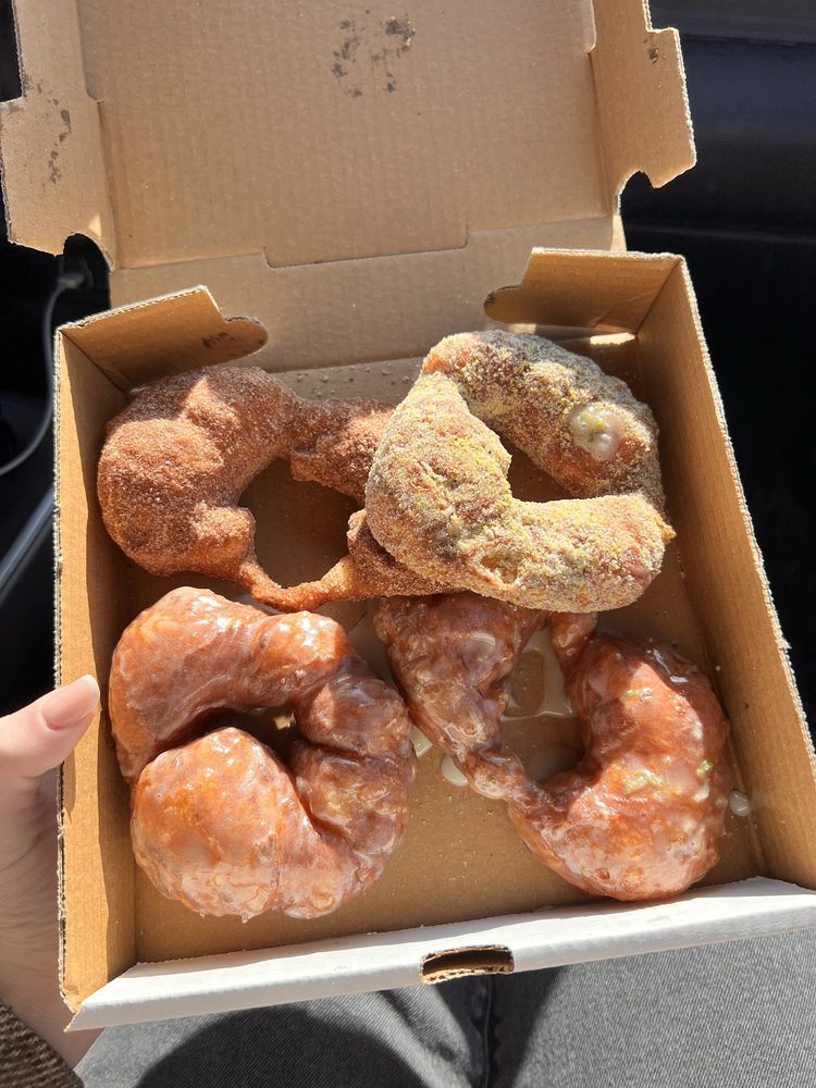 CHEEKY DONUTS - Updated June 2025 - 710 W Kimberly Ave, Kimberly ...