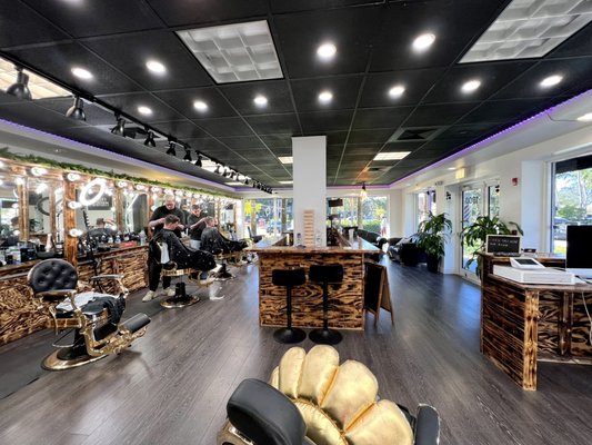 FADE MANIACS BARBER STUDIO - Updated January 2026 - 21 Photos & 15 ...