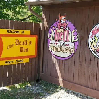 SCREAMS ICE CREAM - Updated May 2025 - 131 Photos & 36 Reviews - 4045 ...