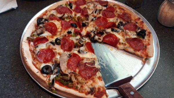 BEARNO’S PIZZA - Updated May 2024 - 16 Photos & 19 Reviews - 4049 ...