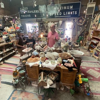 CHINA RANCH DATE FARM - 389 Photos & 104 Reviews - 8 China Ranch Rd ...