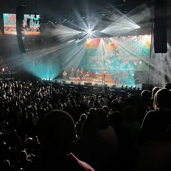 CHAIFETZ ARENA - Updated December 2025 - 131 Photos & 57 Reviews - 1 S ...