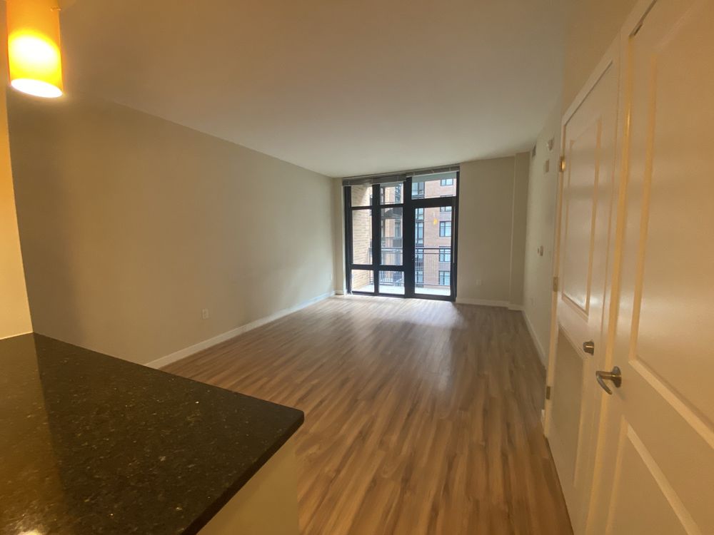 2M STREET - Updated July 2024 - 36 Photos & 37 Reviews - 2 M St NE ...