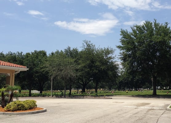 ROBERT TOALE AND SONS FUNERAL HOME AT PALMS MEMORIAL PARK - Updated ...