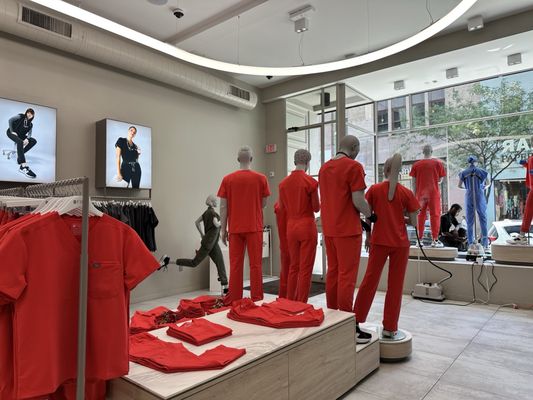 FIGS - Updated December 2025 - 22 Photos - 1625 Walnut St, Philadelphia ...