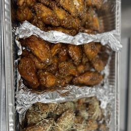 THE WING BOSS - Updated June 2024 - 107 Photos & 114 Reviews - 7820 ...