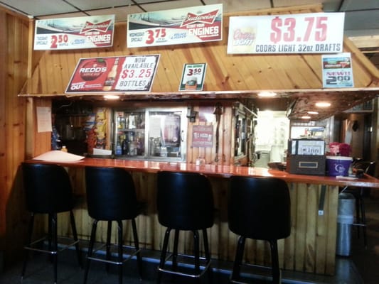 THE INN PUB & GRILL - Updated December 2025 - 19 Reviews - 206 N Walnut ...