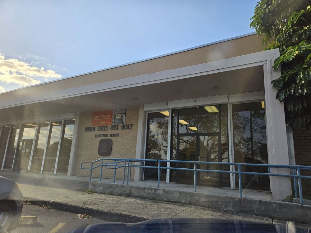 USPS - Updated October 2025 - 40 Photos & 47 Reviews - 7580 NW 5th St ...