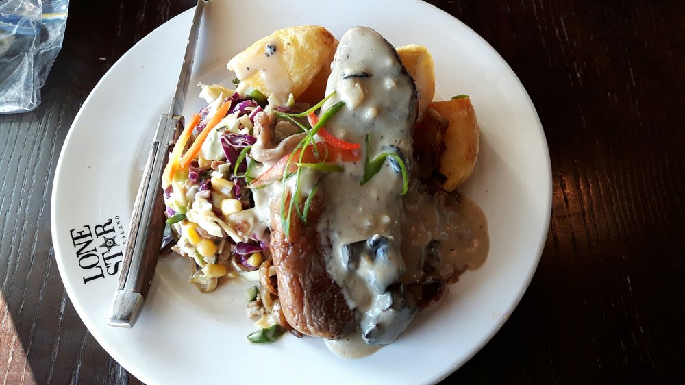 LONE STAR CAFE AND BAR - Updated July 2024 - 64 Esplanade, Gisborne ...