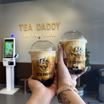 TEA DADDY - Updated August 2024 - 217 Photos & 90 Reviews - 800 E ...