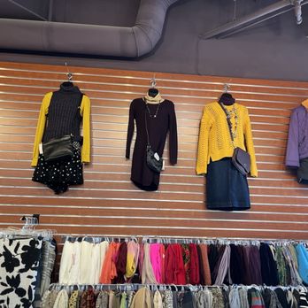 TURN STYLE CONSIGNMENT - Updated December 2025 - 52 Photos - 13744 83rd ...