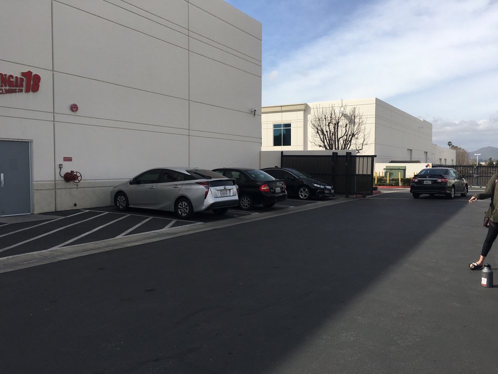 HANGAR 18 - RIVERSIDE - 37 Photos & 136 Reviews - Rock Climbing - 6935 ...