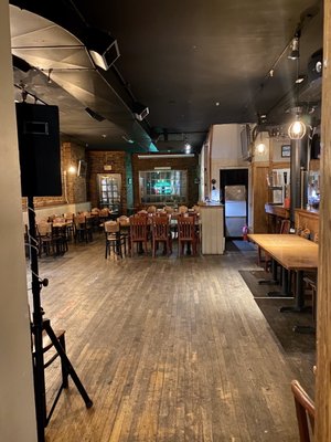 RED ROCK TAVERN - 138 Photos & 95 Reviews - 369 Capitol Ave, Hartford ...