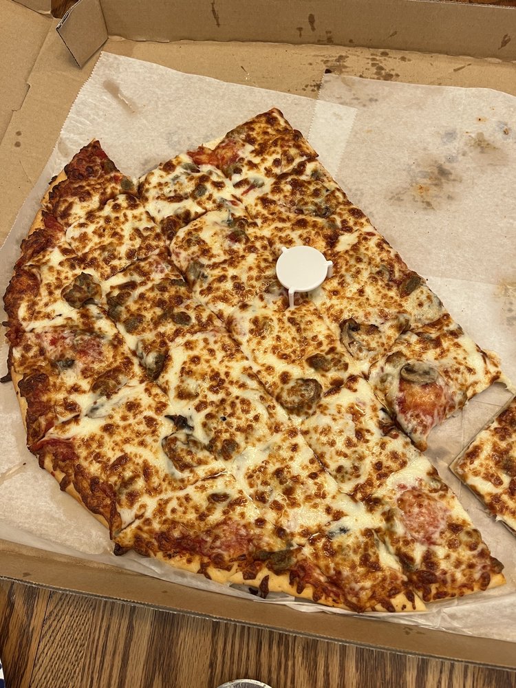 TJ’S PIZZA - Updated December 2025 - 11 Reviews - 2390 Baty Rd, Lima ...