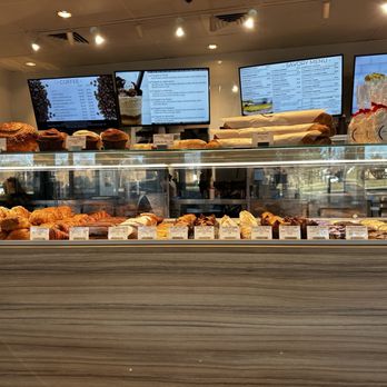 LA BELLE FRENCH BAKERY - Updated November 2024 - 86 Photos & 29 Reviews ...
