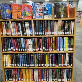 MIDDLETOWN TOWNSHIP PUBLIC LIBRARY - Updated July 2025 - 11 Photos - 55 ...