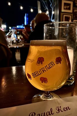 ROYAL HEN - Updated December 2025 - 354 Photos & 372 Reviews - 311 ...