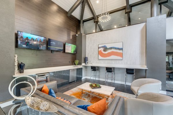 THE COMMONS - Updated December 2025 - 51 Photos & 31 Reviews - 190 ...