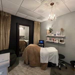 ADVANCED LIFE CLINIC - Updated October 2025 - 15 Photos - 115 ...