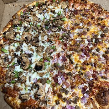 ZESTY ZZEEKS PIZZA AND WINGS - Updated March 2025 - 202 Photos & 301 ...