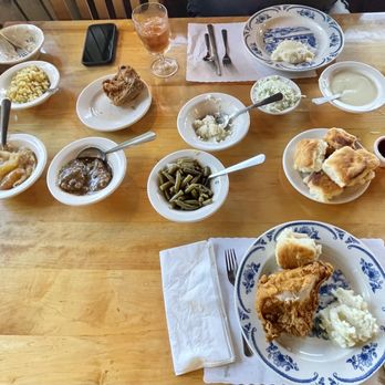 DAN’L BOONE INN - Updated March 2025 - 246 Photos & 320 Reviews - 130 ...