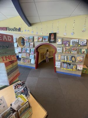 CAMBRIAN BRANCH LIBRARY - Updated December 2025 - 48 Photos & 49 ...