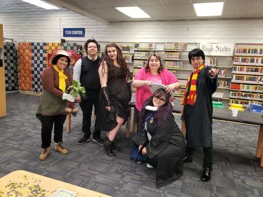 VICTORVILLE CITY LIBRARY - Updated October 2025 - 24 Reviews - 15011 ...