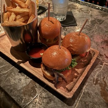 LIBRARY BAR - Updated April 2025 - 970 Photos & 1904 Reviews - 630 W ...