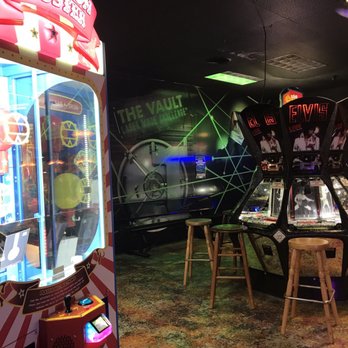 FUN WORLD ARCADE - Updated December 2025 - 40 Photos & 27 Reviews - 127 ...