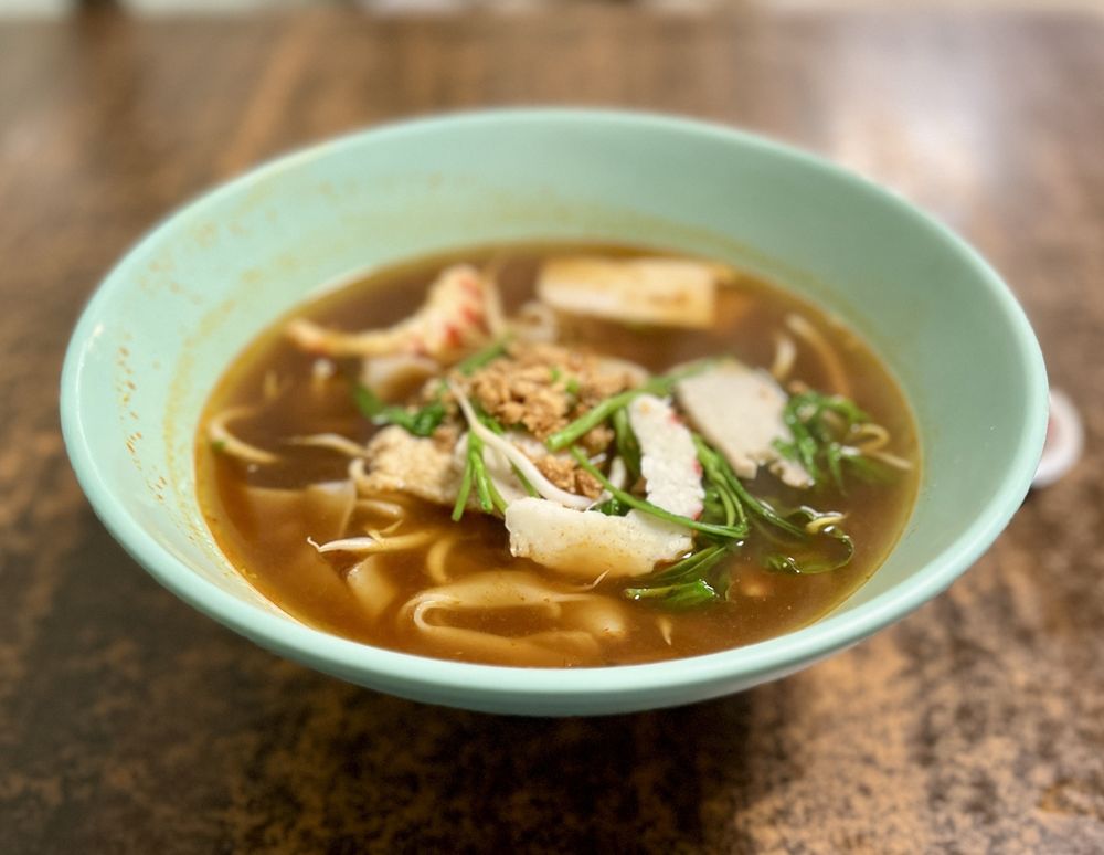 PINE TREE CAFE - Updated November 2024 - 190 Middle Rd, Singapore ...