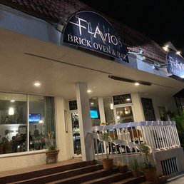 FLAVIO’S BRICK OVEN PIZZA & BAR SIESTA KEY - Updated August 2025 - 235 ...
