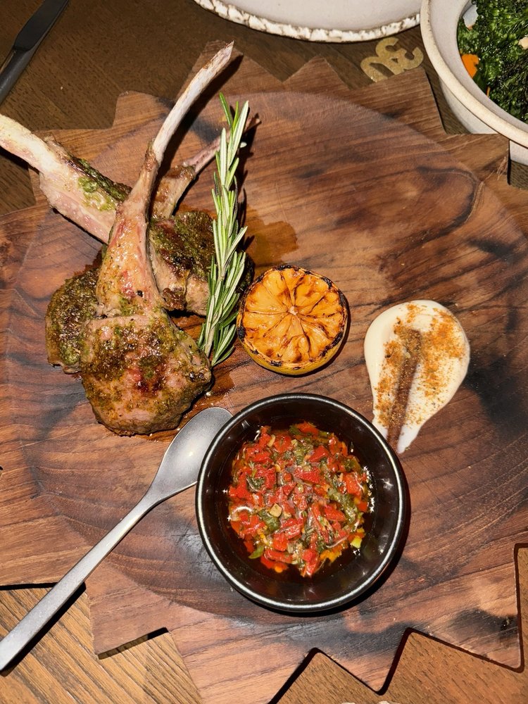 CASA NEOS - Updated July 2025 - 578 Photos & 269 Reviews - 40 SW N ...