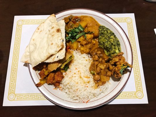 LAYLA’S KITCHEN - 298 Photos & 298 Reviews - 6152 Cleveland Ave ...