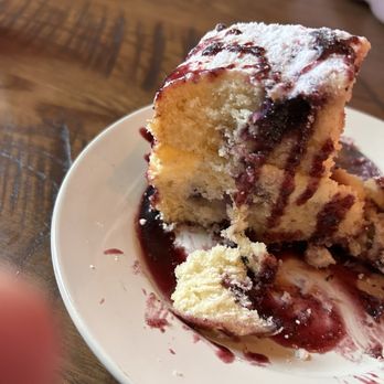 ZOOKY’S SPORTS TAVERN - Updated December 2025 - 83 Photos & 95 Reviews ...