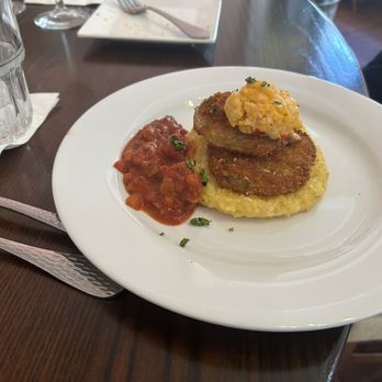 82 QUEEN - Updated March 2025 - 2000 Photos & 1687 Reviews - 82 Queen ...