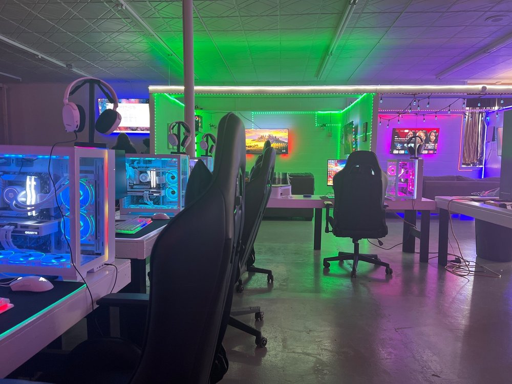 PLAY HQ - Updated October 2025 - 304 E Main St, Senatobia, Mississippi ...