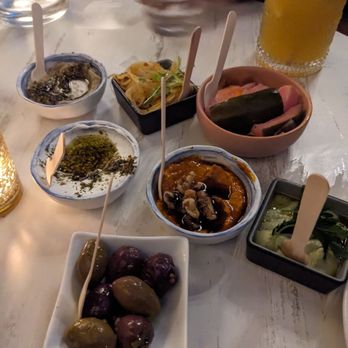 FIYA - Updated January 2025 - 268 Photos & 242 Reviews - 5419 N Clark ...