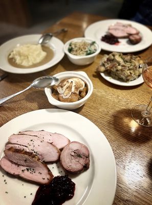 MONO INN - Updated December 2024 - 81 Photos & 47 Reviews - 55620 Hwy ...