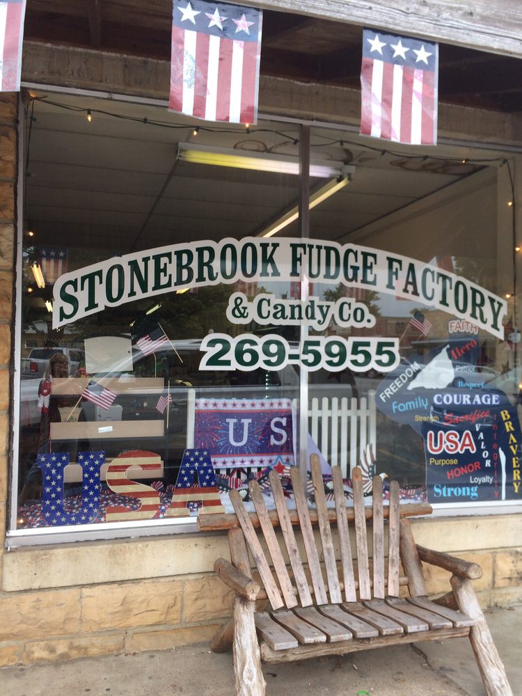 STONEBROOK FUDGE FACTORY AND CANDY - Updated October 2025 - W Main St ...