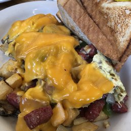 BENJI’S DELI & RESTAURANT - 186 Photos & 191 Reviews - Delis - 4156 N ...