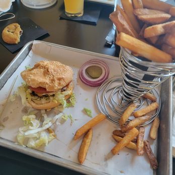 THE STILLHOUSE - Updated October 2025 - 137 Streamside Pl, Spring Mills ...