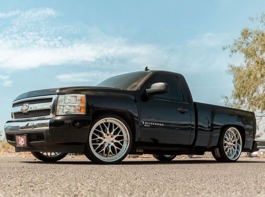 MR WHEEL & TIRES - Updated October 2025 - 114 Photos & 27 Reviews ...